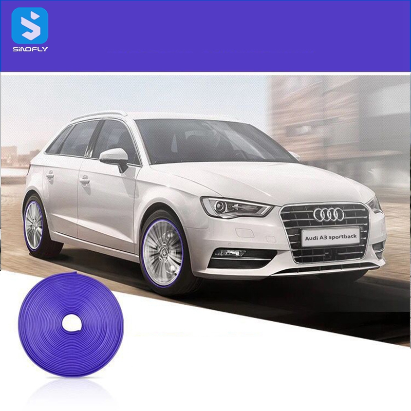 Auto wheel trim strip