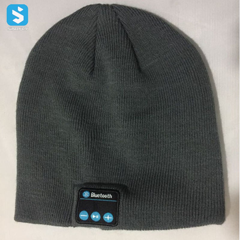 Bluetooth knit hat